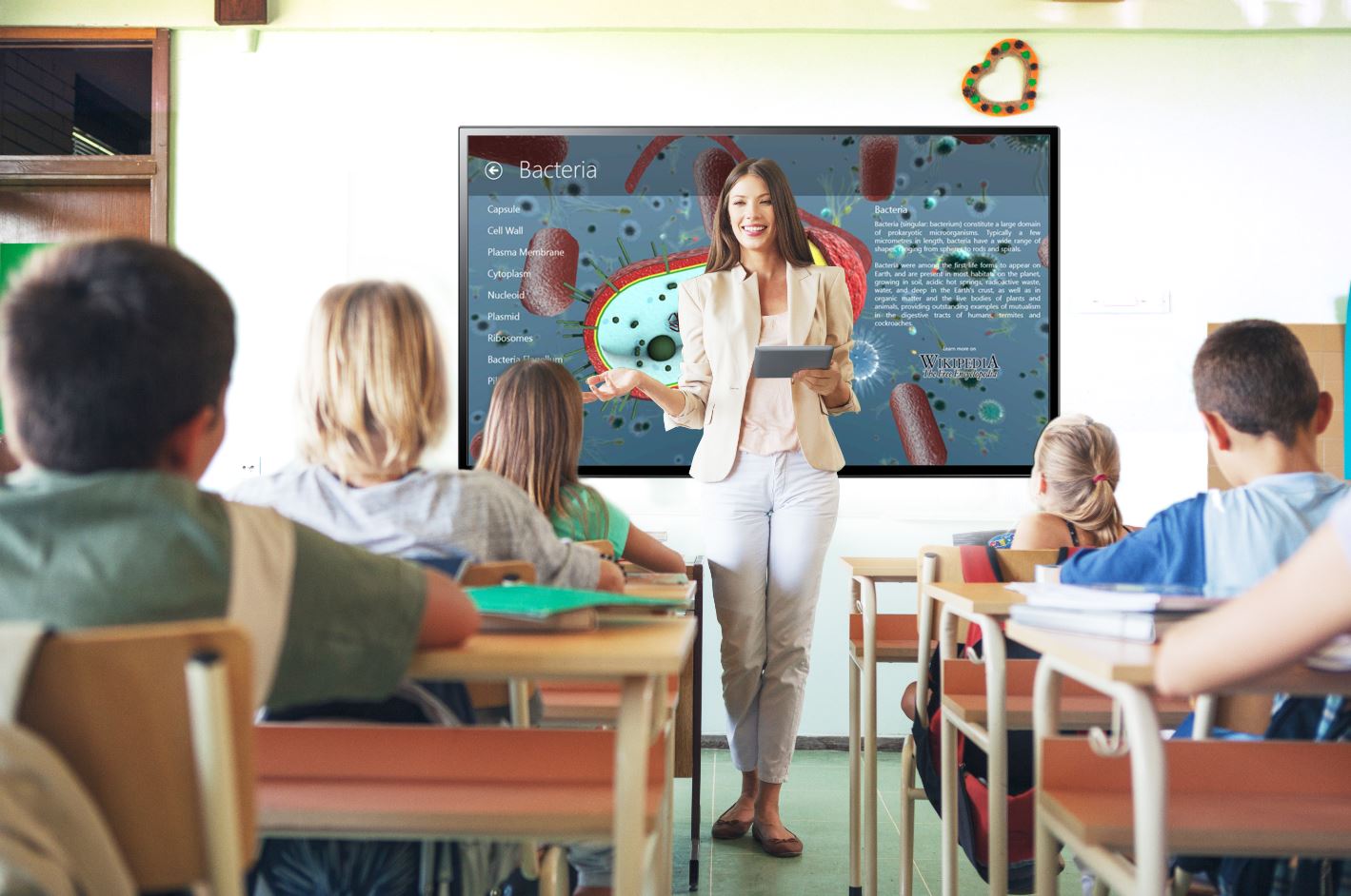 2017: A Bright Year Ahead for Wireless Display - Education Blog